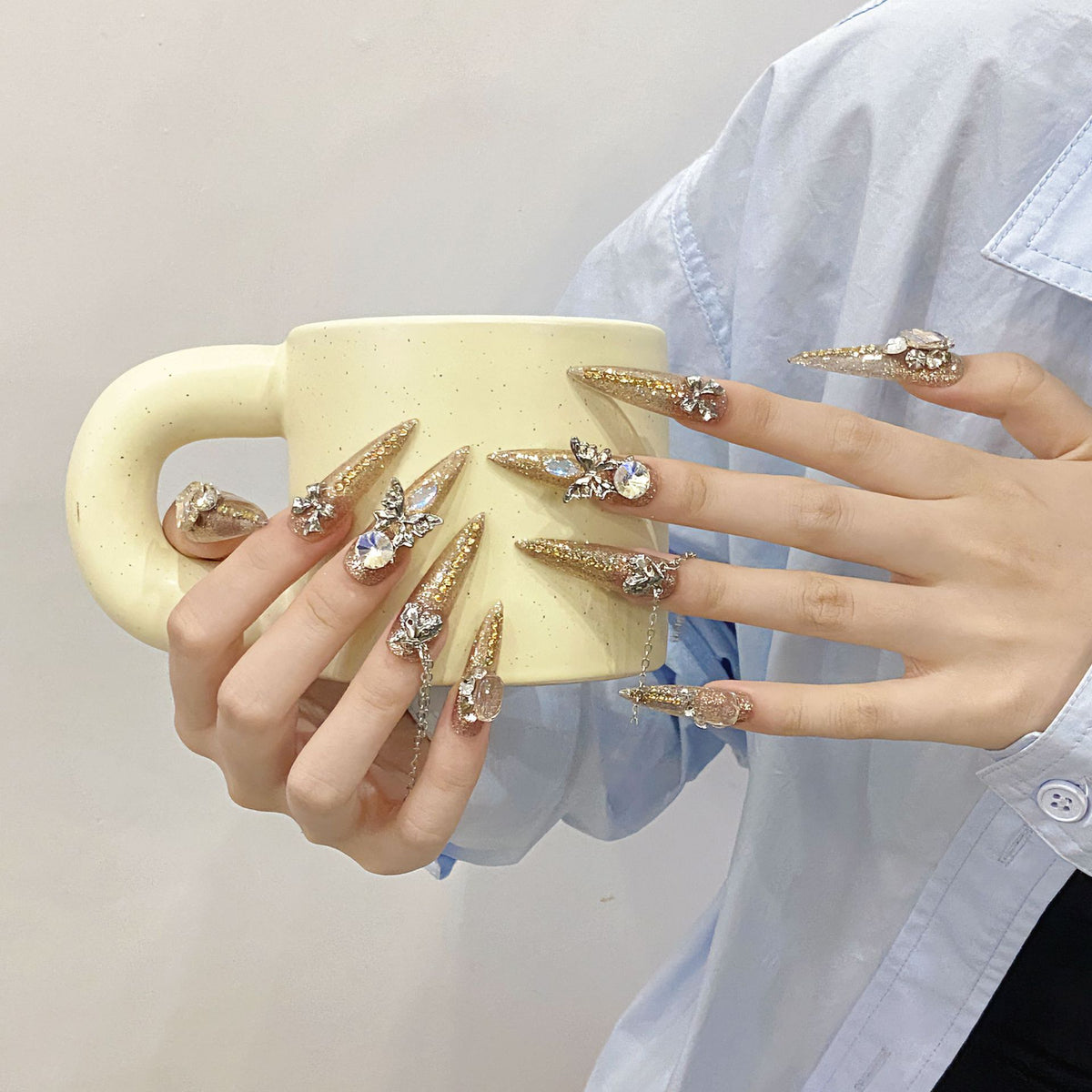 Gold Shimmering Stick One Nails with Butterfly And Diamonds – Berryera